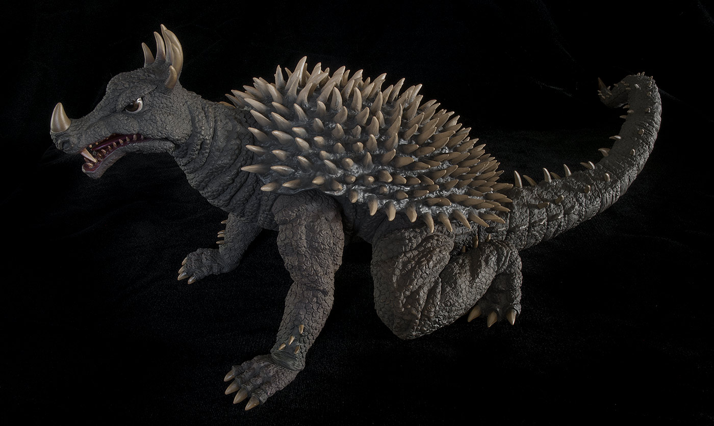 Kaiju Addicts Images from X-Plus 30cm Series Anguirus Vinyl Figure ...