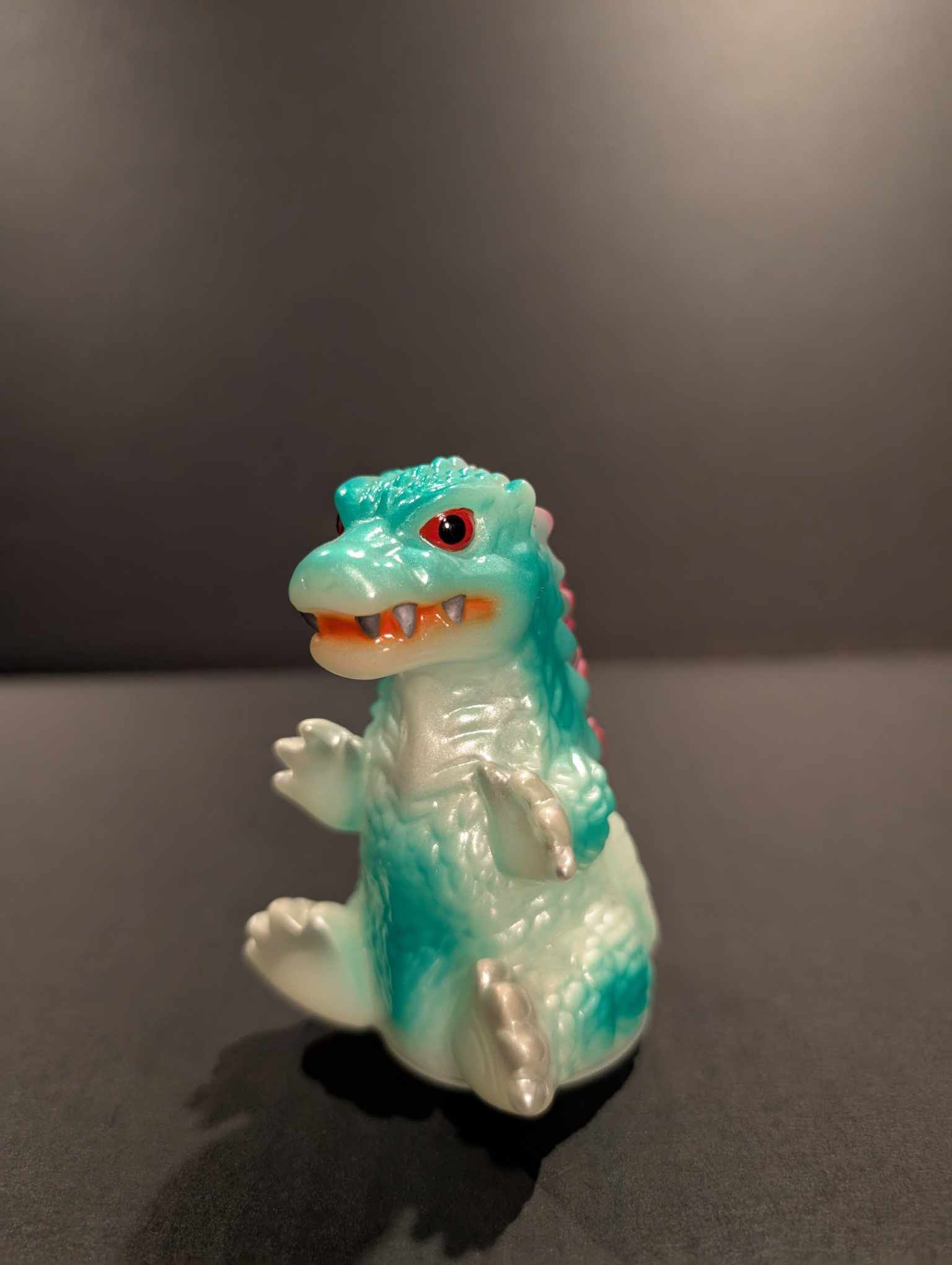 M1GO Baby Godzilla 2000 Glow in the Dark Vinyl Figure (Green)