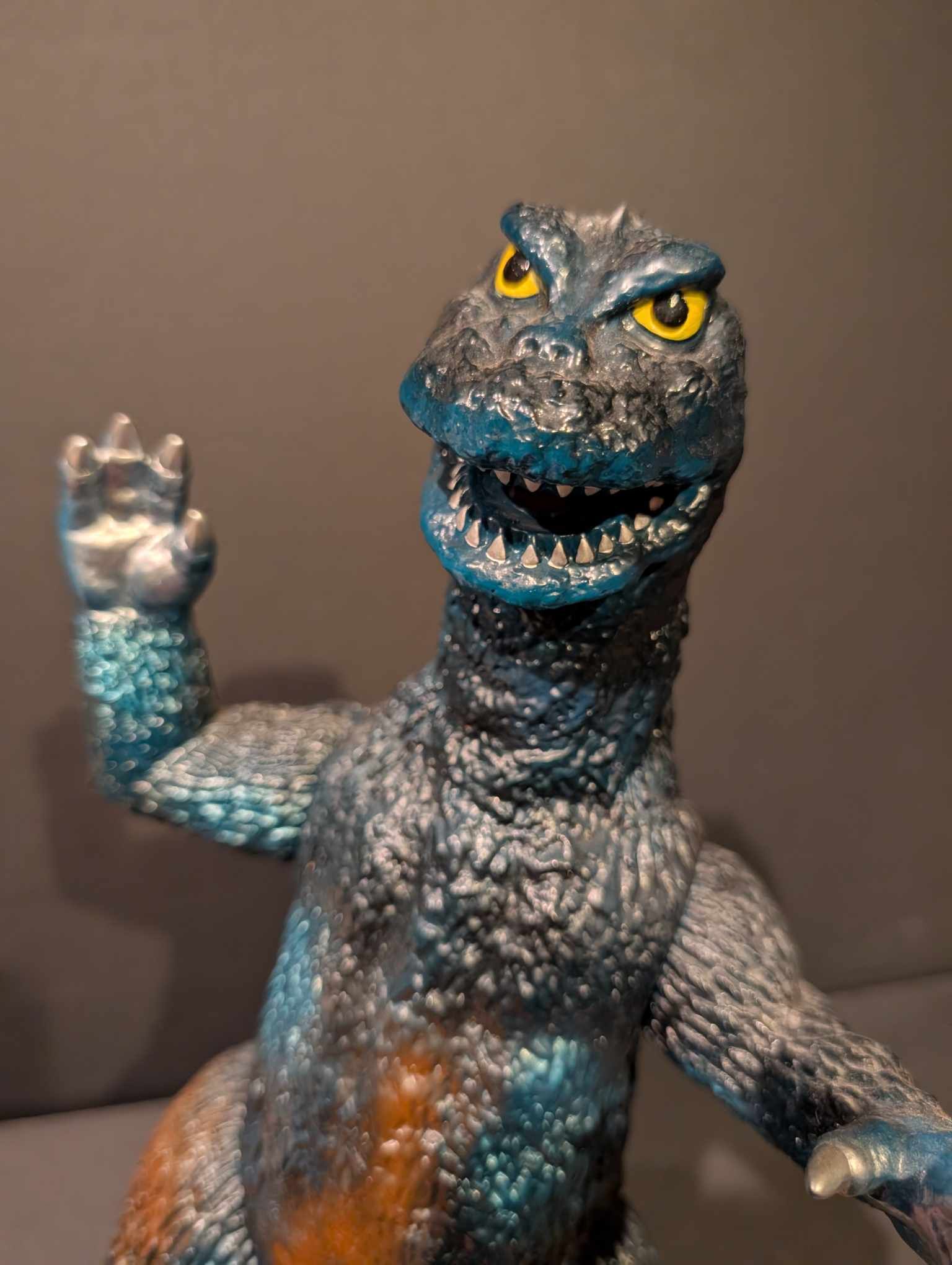 Marmit Giant Godzilla 1968 14" Medicom Large Vinyl Figure
